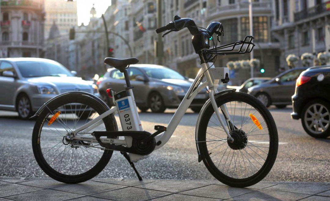 Cómo consultar las bicis disponibles de Bicing y BiciMAD en Google Maps