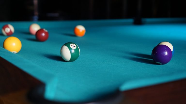 Cómo hacer el hack de líneas largas en 8 Ball Pool